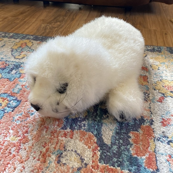 Folkmanis Puppets | Toys | Folkmanis White Fur Harp Seal Pup Puppet ...